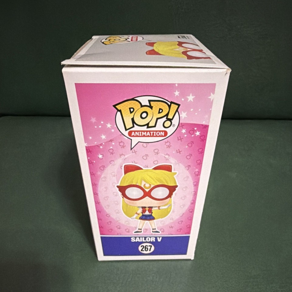 Funko Pop! Vinyl: Sailor Moon Sailor V #267 2017 Fall Convention ...