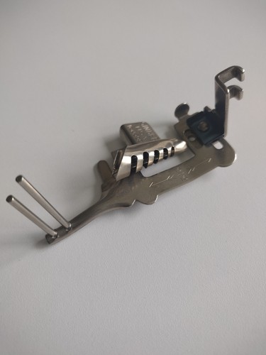 Original Singer Sewing Machine Part Number 160359 Multi Slotted Binder ...