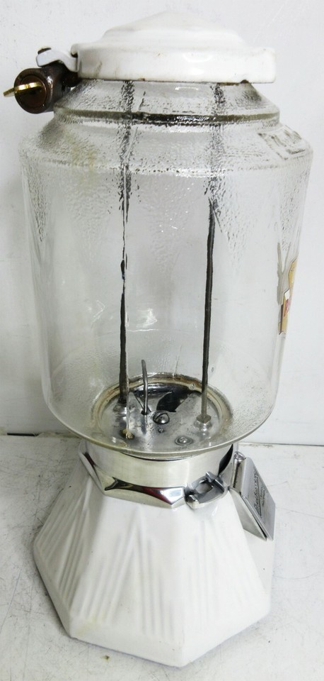 Northwestern White Porcelain Penny Peanut/Candy Dispenser Model 33 ...