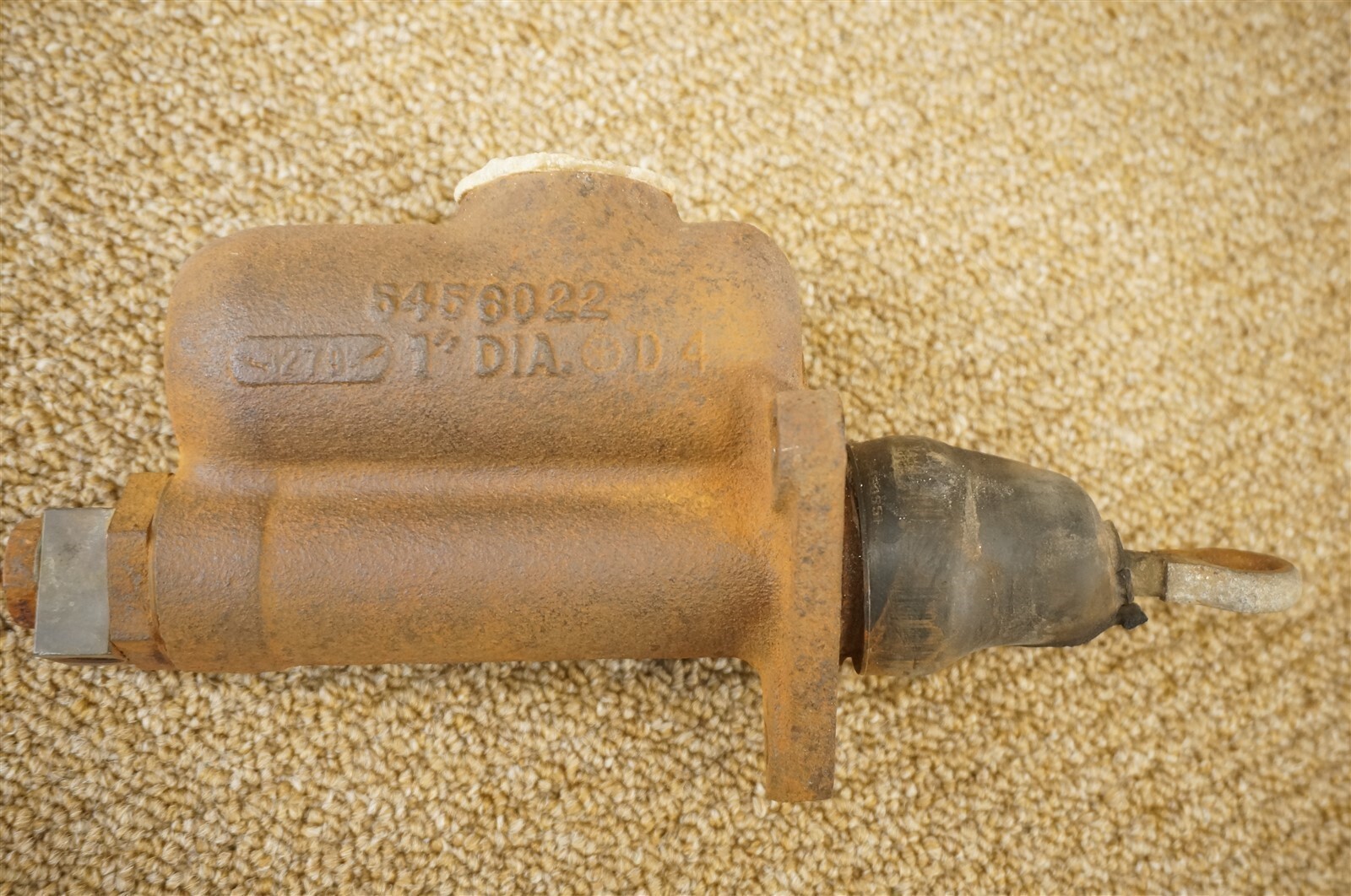 Original 1957-59 Corvette Delco Small 022 Master Cylinder Part 5456022 ...