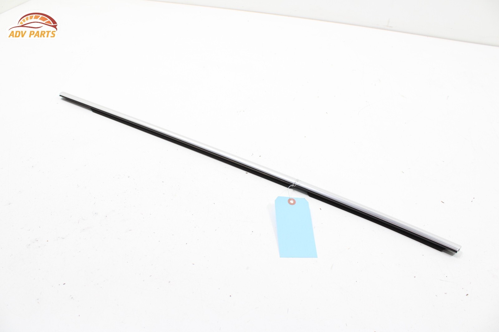 2016 - 2022 BMW X1 F48 REAR RIGHT PASSENGER SIDE DOOR WINDOW BELT ...