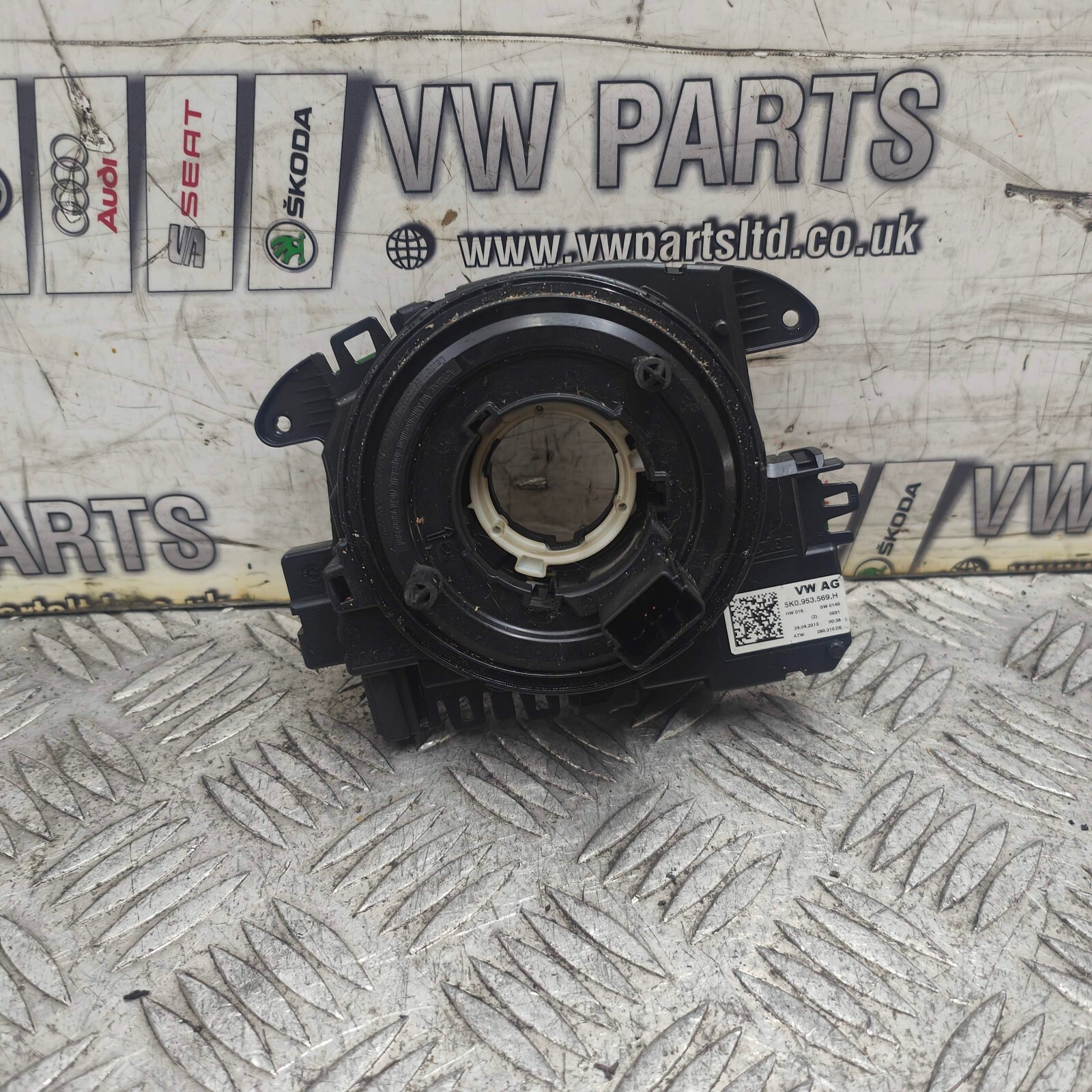 Volkswagen 5K0953569AL Air Bag Clockspring with Steering Control Unit ...