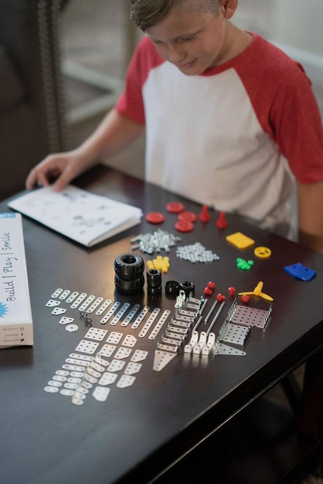Erector Set STEM Educational Kit | Construction for Boys & Girls ...