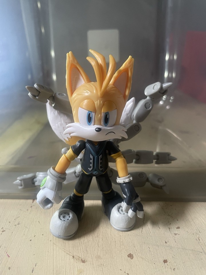 Sonic Prime Tails Nine 5 Inch Action Figure with Articulation and ...