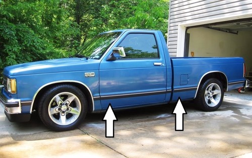 Chevy S10 & S10 Blazer Black/Chrome Side Body Trim Molding Rocker Panel ...