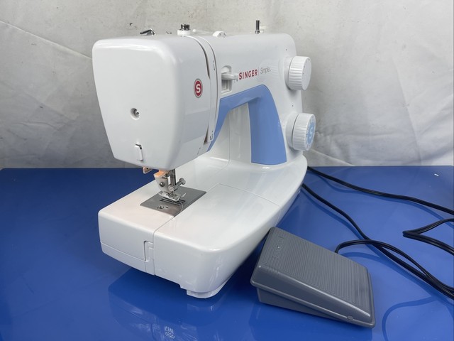 Singer 3221 Simple Mechanical Sewing Machine for sale online | eBay