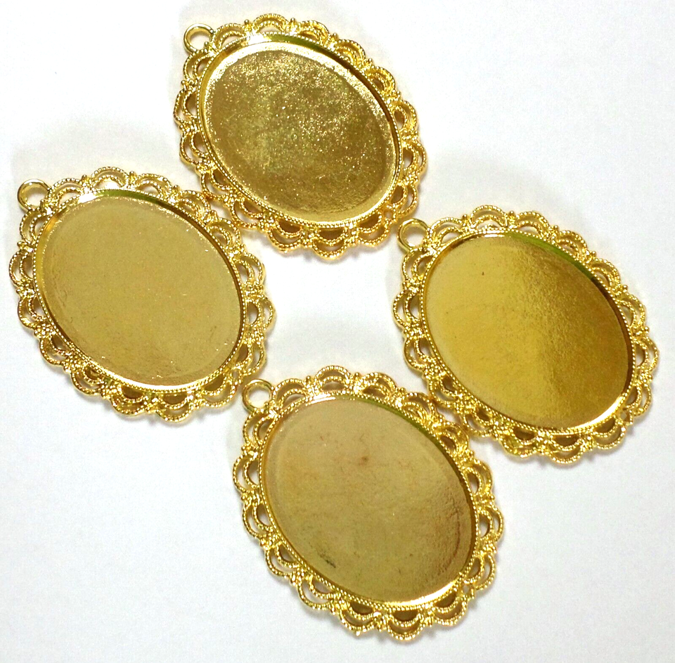 4 of 40x30mm Shiny Gold Victorian with Lacey Oval Edge Ribbon Pendant ...