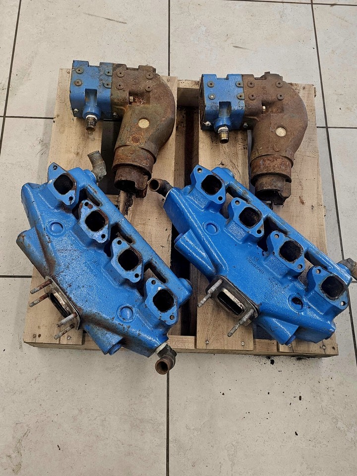 Crusader 454 Marine Engine Manafolds Risers And Extentions OEM | eBay