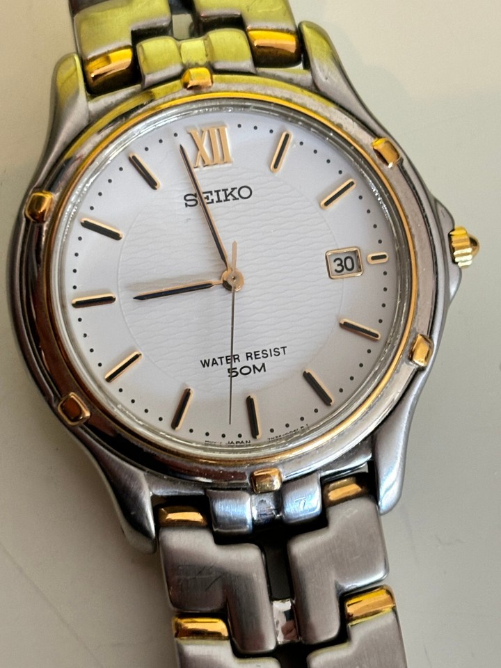 Mens SEIKO Quartz 50M 7N32-0049 Date Silver Gold Tone Wristwatch SWISS ...