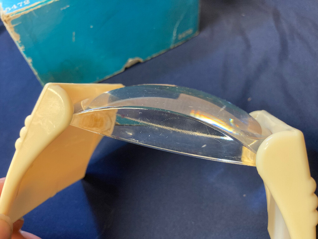 VINTAGE - Aspheric Stand Magnifier Magnifying Glass Model 5472 - Made ...