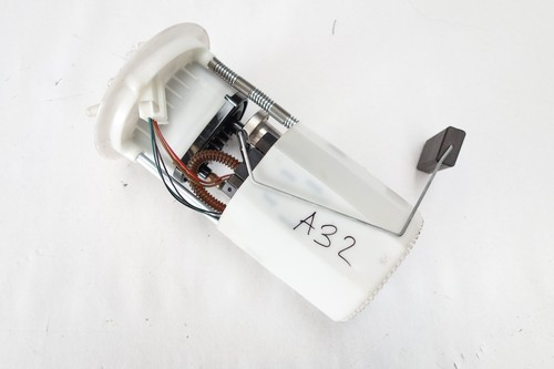 Ford Ka 2 II RU8 1,2 51KW Benzinpumpe Kraftstoffpumpe Pumpe 51806983 ...