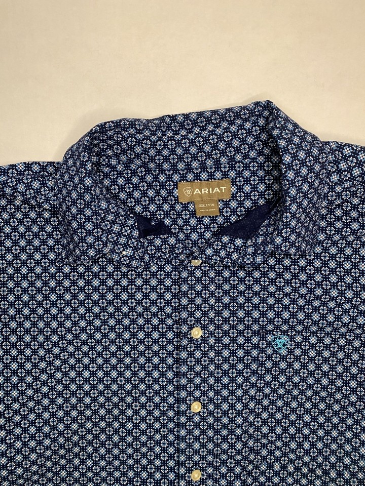 Ariat Men’s XXL Short Sleeve Button Down Shirt Blue Geometric Western ...