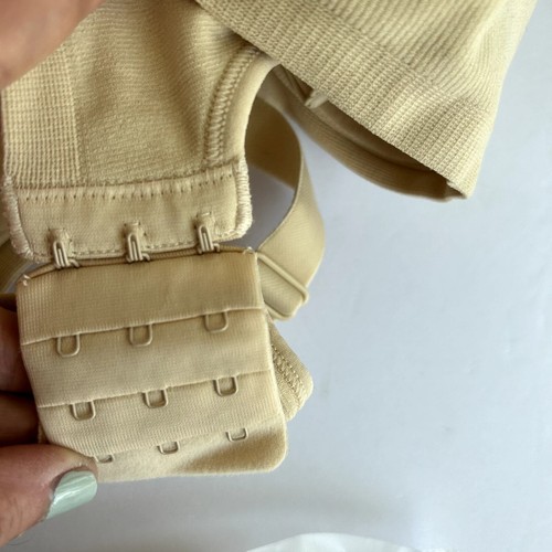 Underoutfit Comfort Shaping Lift Bra Size S Adjustable Strap NWT Style ...