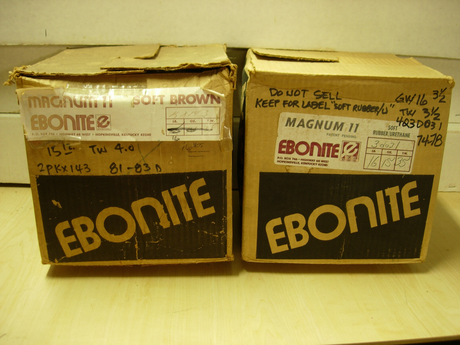 g7 16=15lb 15-1/2oz TW 3-3/8 Ebonite 1982 MAGNUM 11 Bowling Ball Rubber ...