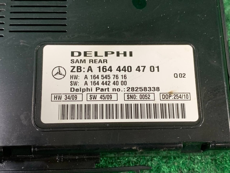 06-13 Mercedes W251 R350 R500 Rear SAM Module Control Unit Signal ...