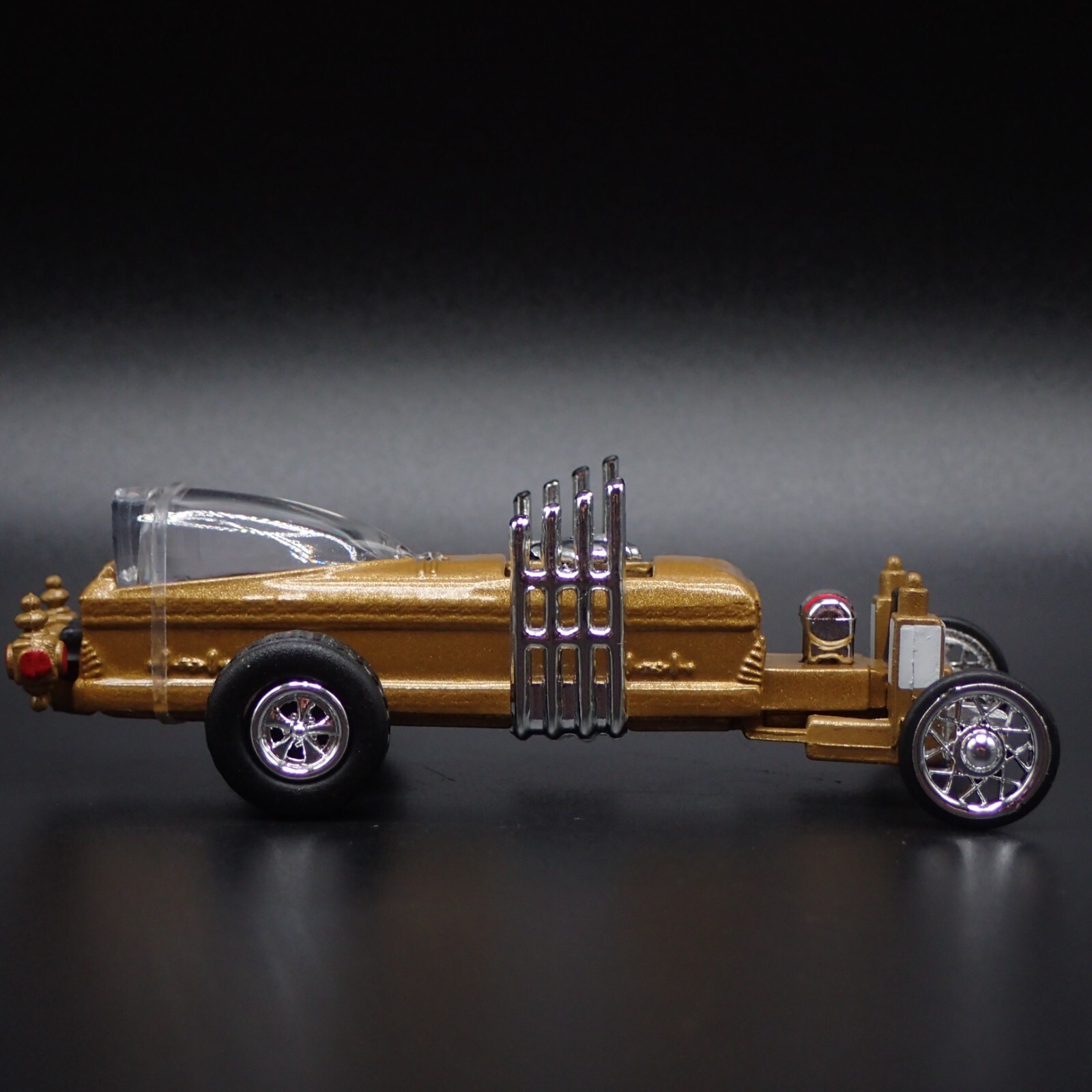 THE MUNSTERS KOACH & DRAGULA BARRIS LEGEND SET RARE 1:64 SCALE DIECAST ...