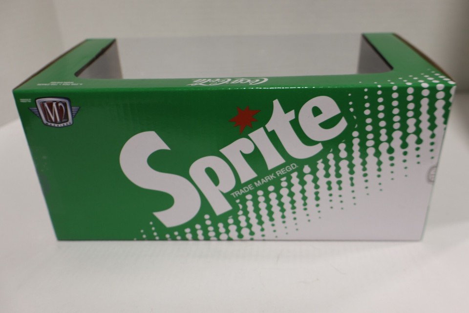 New M2 Machines Sprite '76 GMC Sierra Grande 15 24-31 1/24 Scale | eBay