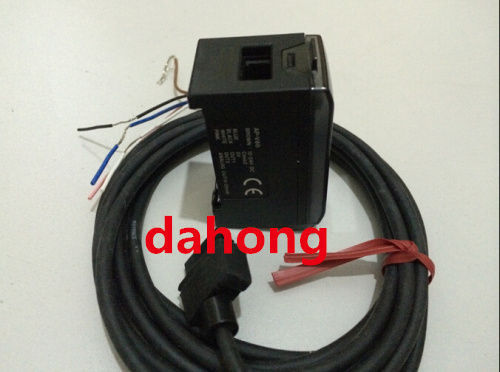 Fst 1PC KEYENCE Digital Optical Fiber Amplifier NEW IN BOX AP-V80 APV80 ...