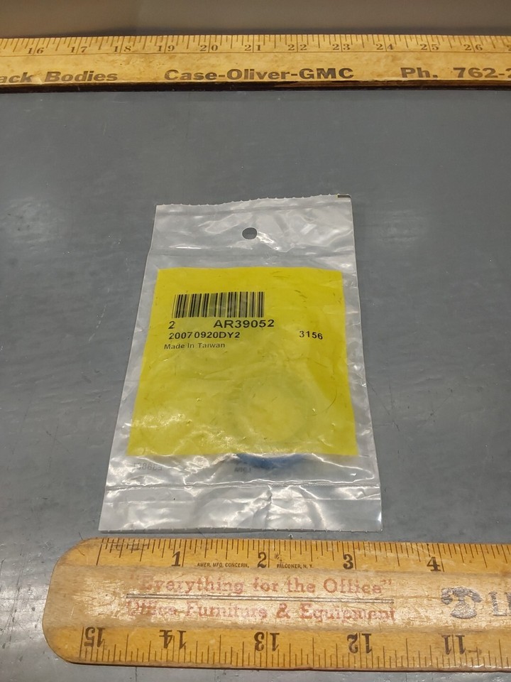 2/PACK NOS Genuine John Deere AR39052 Seal, Hydraulic Pump Shaft | eBay