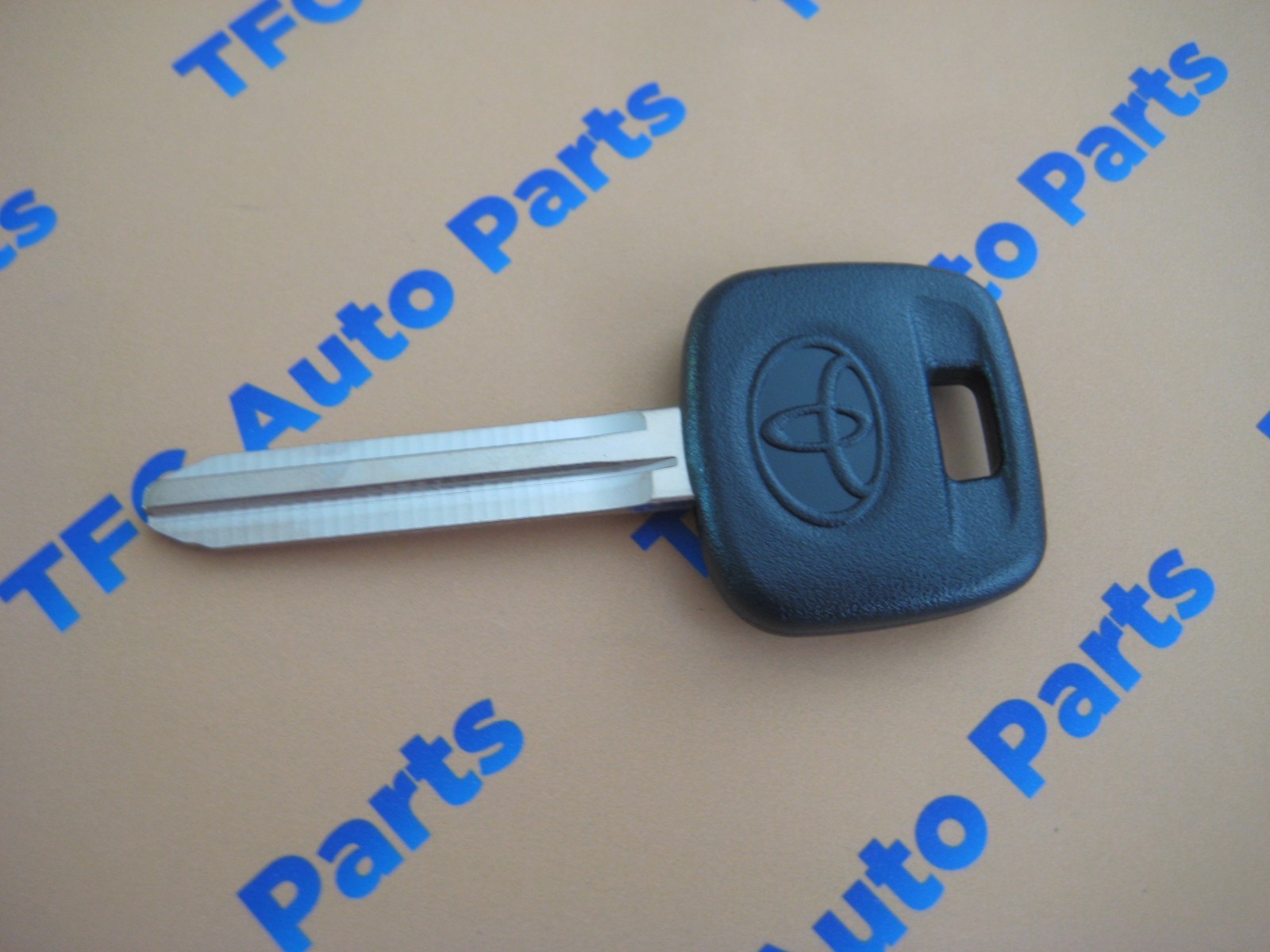 Toyota OEM Key Blank No Transponder Genuine OEM Toyota Part Uncut Blank ...