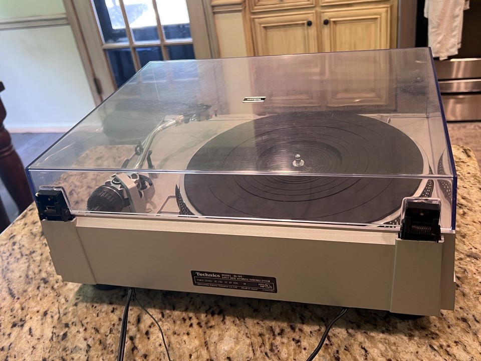 Technics SL-D5 Automatic Direct Drive Turntable w/Pickering XV/625E ...