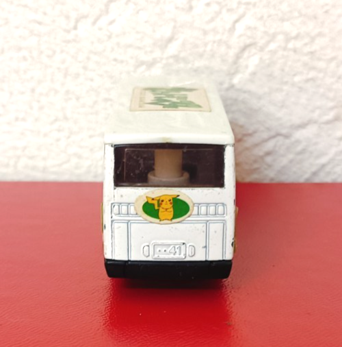 Tomica Pokemon Bus - Pikachu, Psyduck, Mew, Mewtwo, Snorlax, Meowth ...
