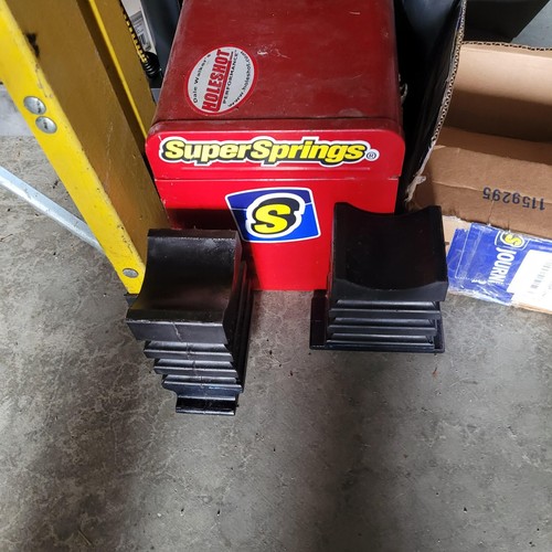 SuperSprings Rear Black SumoSprings for Sprinter 2500 Pair SSR-329-47MB ...