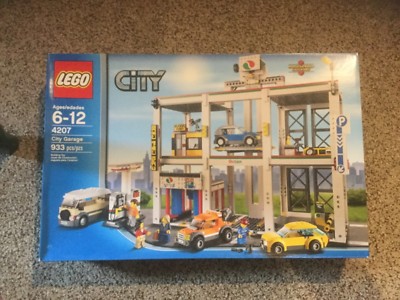 NIB LEGO City Garage (4207). Box shows wear. 5702014840980| eBay
