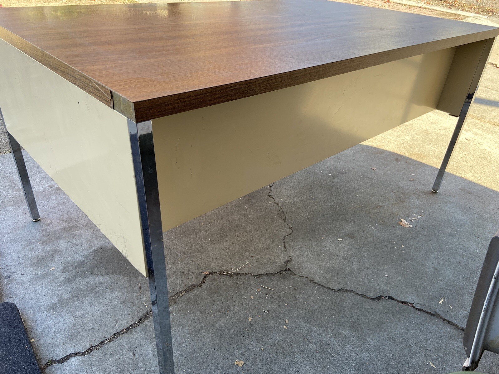 MCM ALLSTEEL Tanker Desk Industrial Steel Metal Office Table | eBay