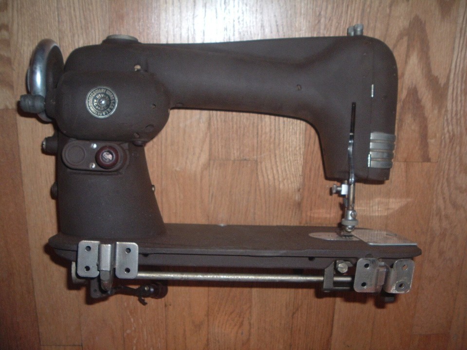 Montgomery Ward 1940's Sewing Machine Supreme Reversible Rotary Model ...