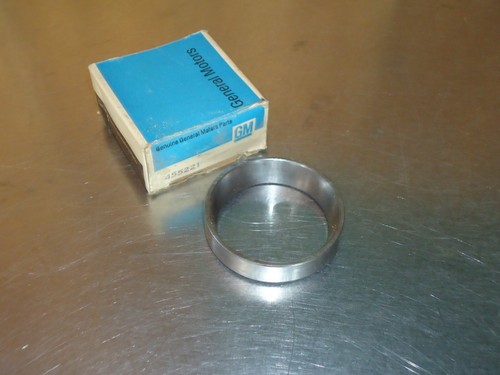New NOS GM Transfer Case Bearing Race 455221 Bower 15245 Chevy GMC ...