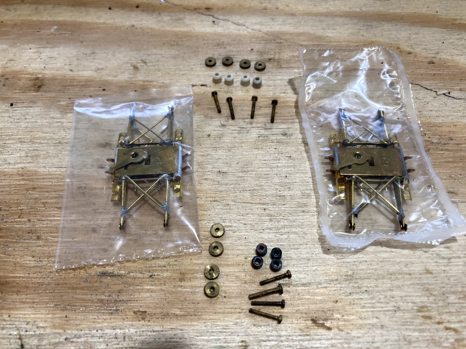 HO SCALE BRASS PANTOGRAPH POWER CONDUCTORS FOR TROLLEY OR TRAIN NEW OLD ...