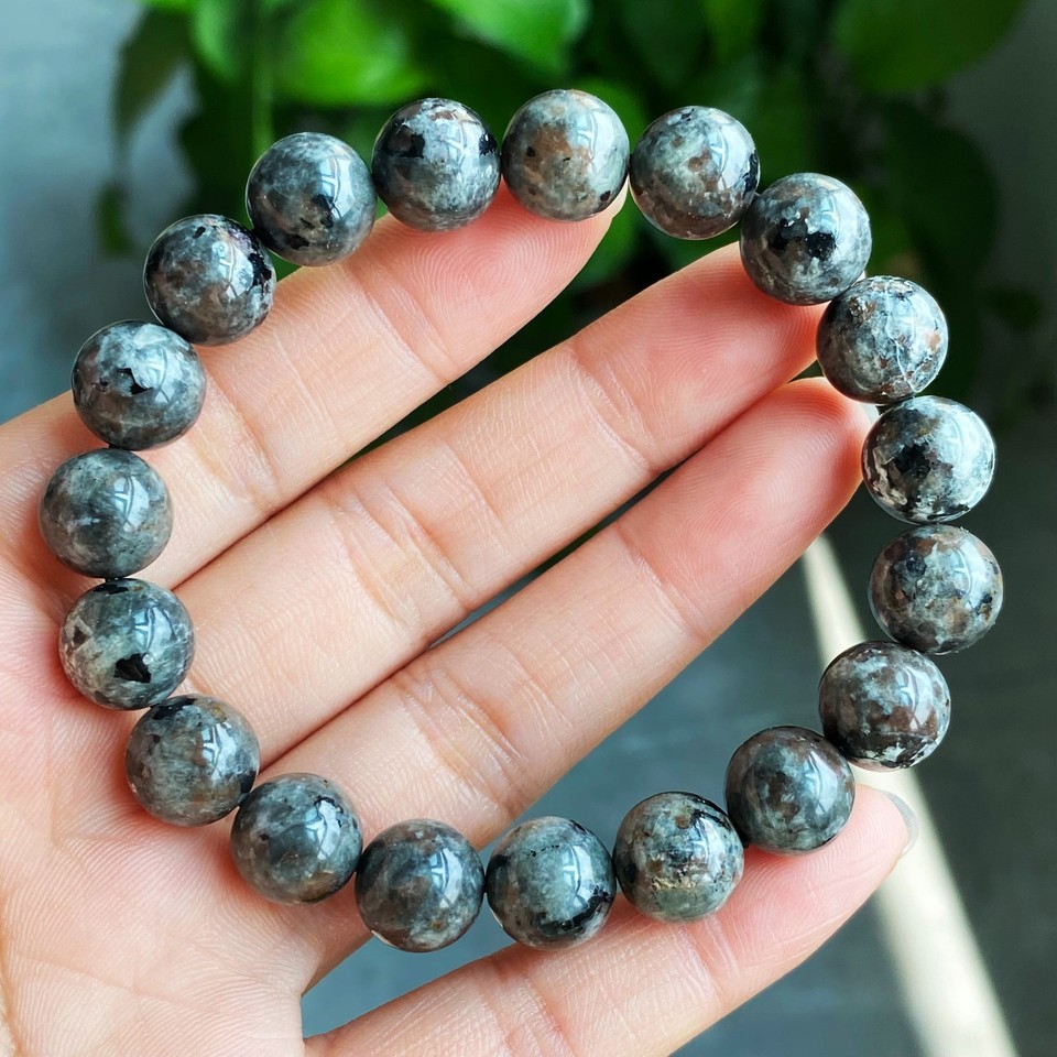 Under UV Very Bright Yooperlite Yooper Stone Lake Superior Glowing Rock ...