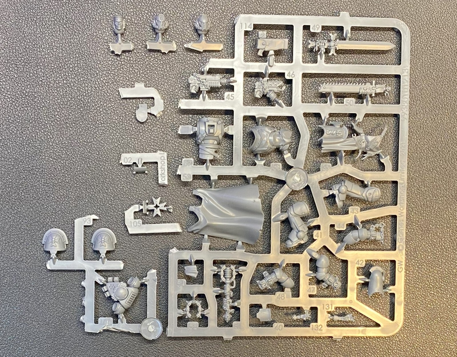 Primaris Sword Brother A Mace Pyre Black Templars Warhammer 40k - NoS ...