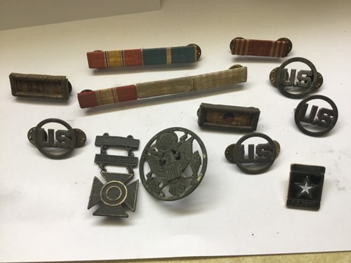 12 US Army Ribbons, US Collar Pins Hat Badge Carbine Sharpshooter Medal ...