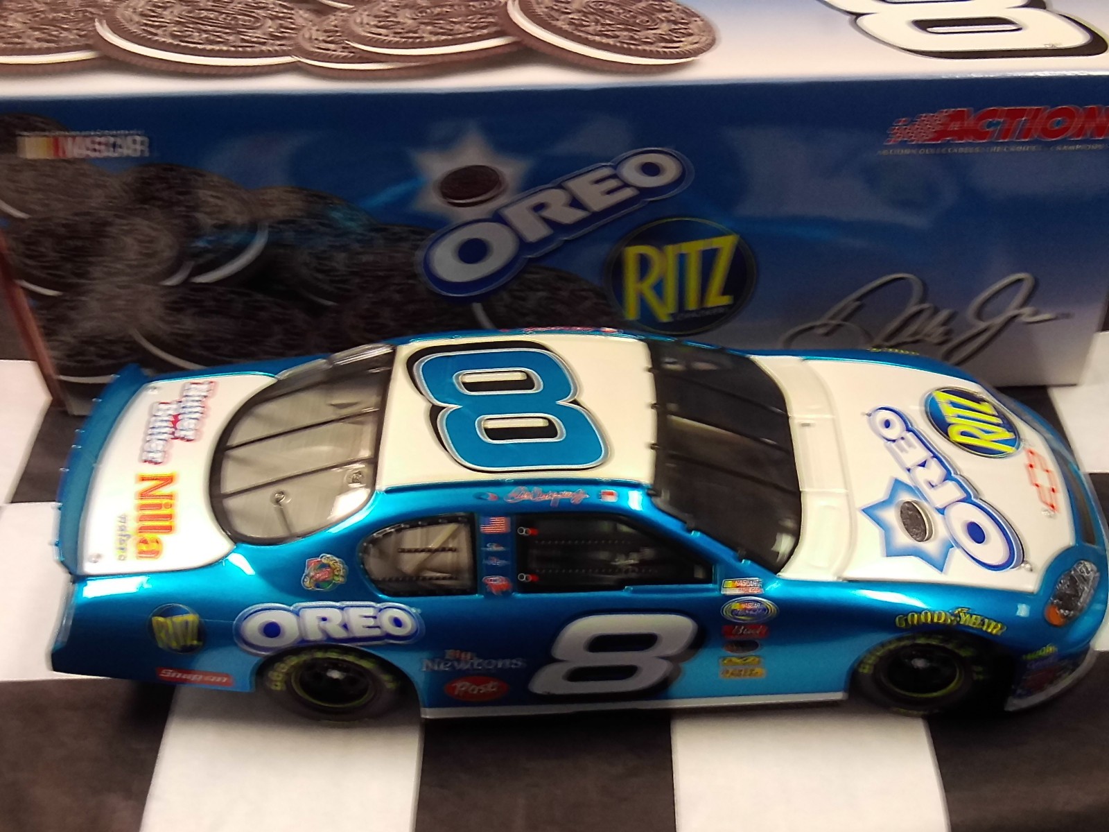 Dale Earnhardt Jr #8 Oreo Ritz 2004 Monte Carlo 1:24 scale Action ...