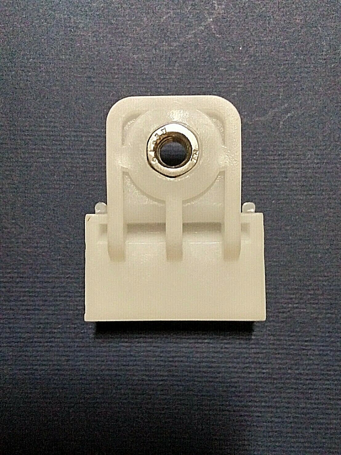 Door glass window track clips for Isuzu Rodeo D-Max Holden Trooper ...