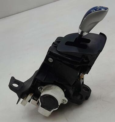 2012 - 2015 Toyota Prius V Automatic Gear Shifter Assembly OEM 33550 ...