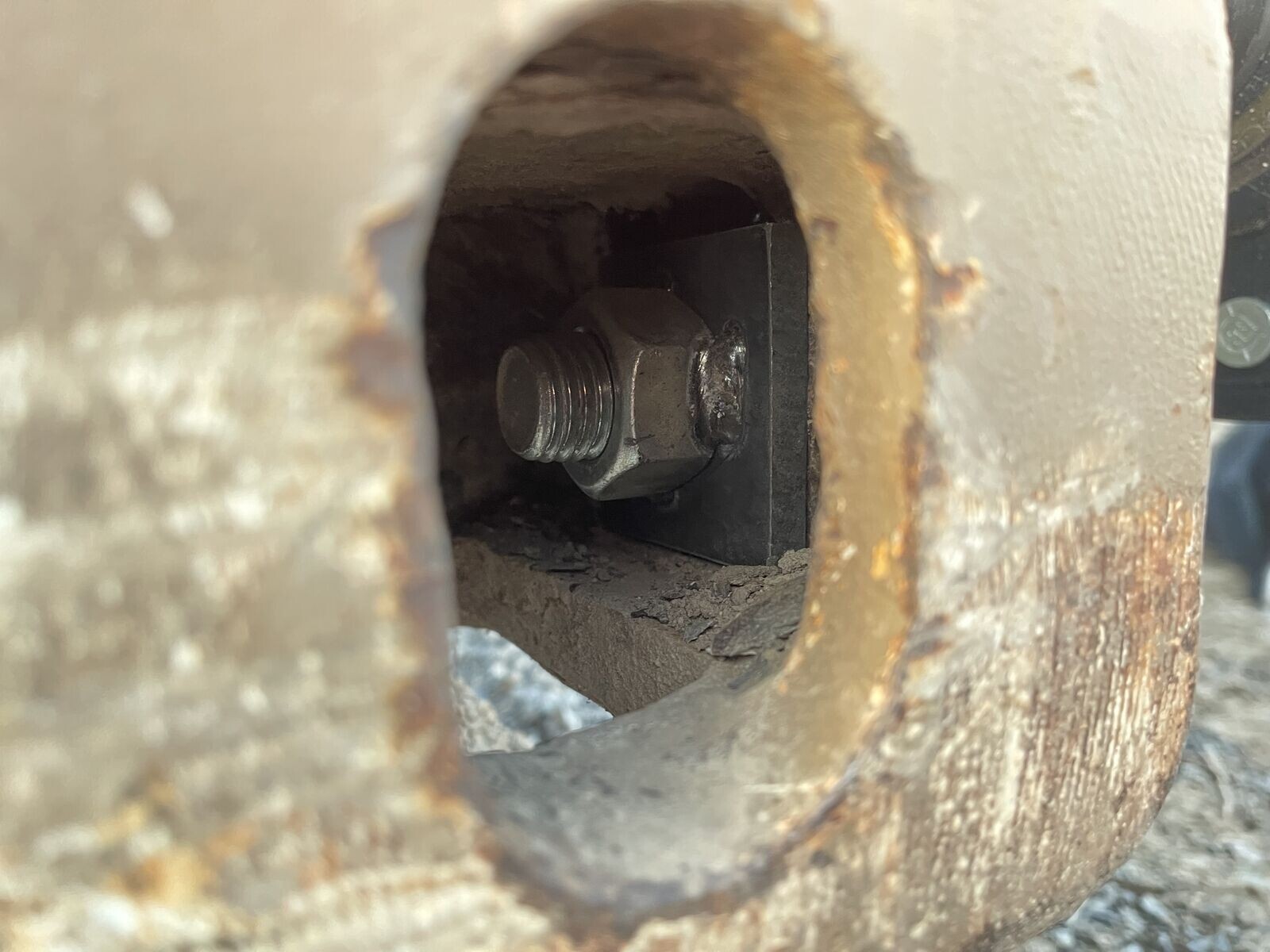 8 x 6.5 Lug Bolt On Wheels for shipping Container Hub and Spindle Kit ...