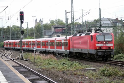 B145 35mm Slide DB Class 143 143660 @ Düsseldorf Hbf | eBay