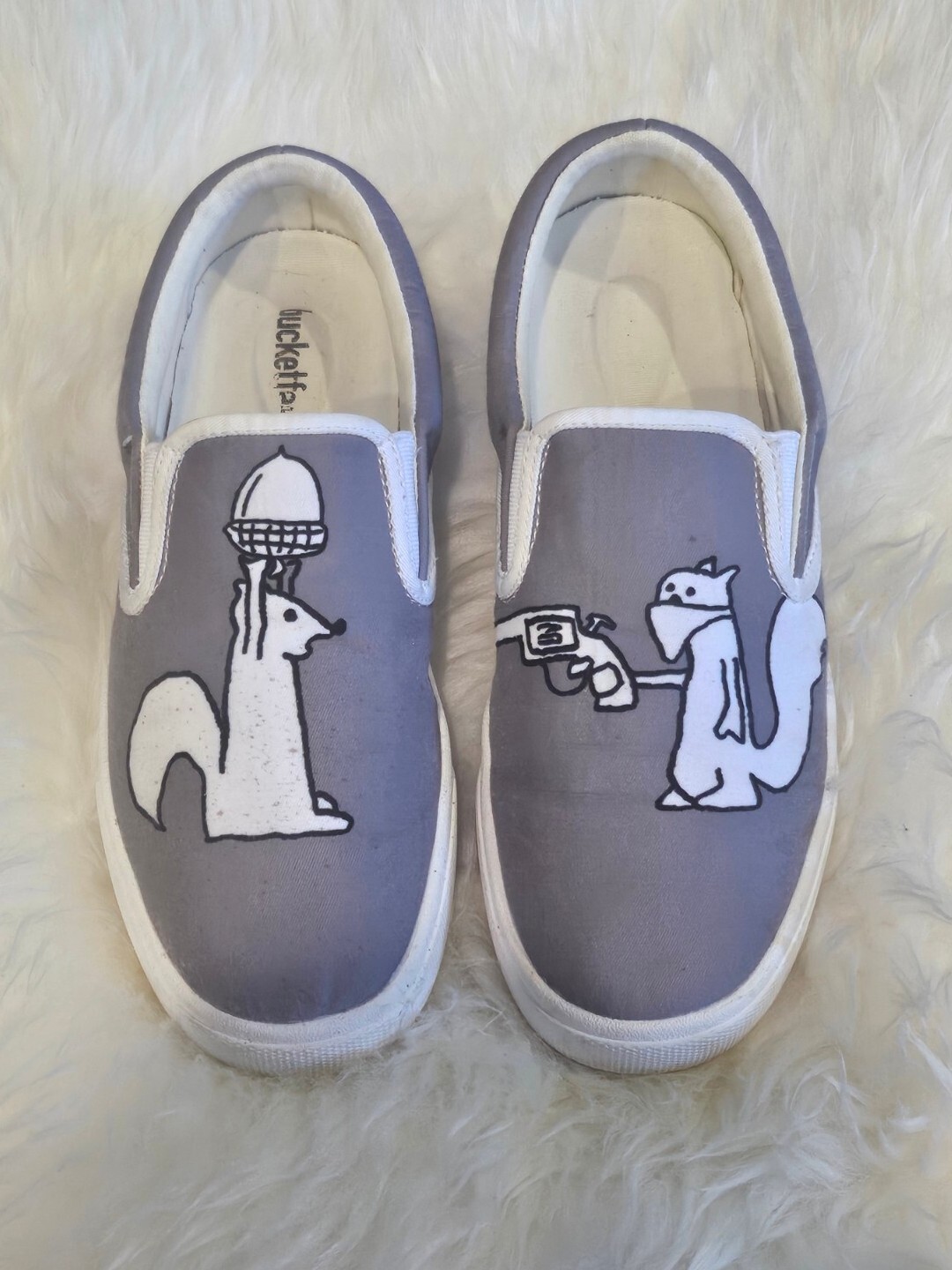 Bucketfeet Squirrel Acorn Hold Up Slip-On Skater Shoe… - Gem