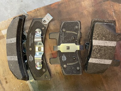 Chevy 1500 Brake Pads Carquest New Open Box P369 | eBay