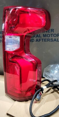 2019-2023 Chevy Silverado 1500 Right Passenger Tail Lamp Assembly OEM W ...