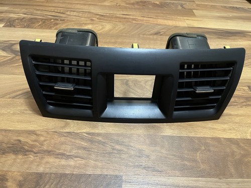 2008-2013 Toyota Highlander Center Dash AC Air Vents Trim Bezel Panel ...