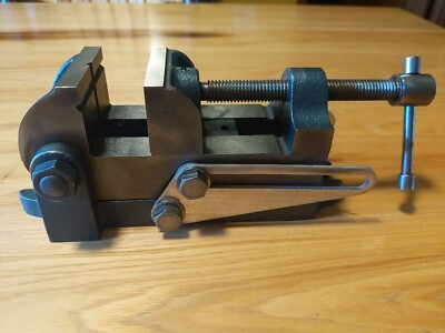 Vises - Adjustable Angle