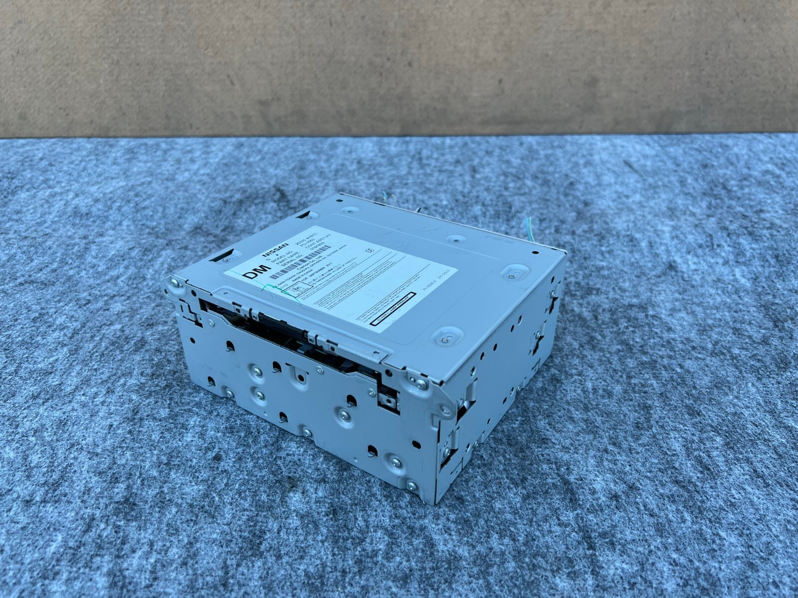 INFINITI Q50 Q60 2014-2019 OEM CD PLAYER RADIO STEREO DASH HEAD UNIT ...