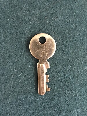 Vintage Presto Key # 292 Luggage, Guitar Cases, Suitcases & Trunk Keys ...