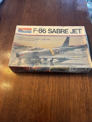 Vintage 1976 Monogram 5402 1:48 F-86 Sabre Jet Model Kit | eBay