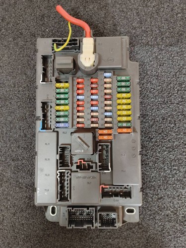 BMW Mini Cooper S Genuine Fuse Box 6135 3451926-01 MF16S R56 Junction ...