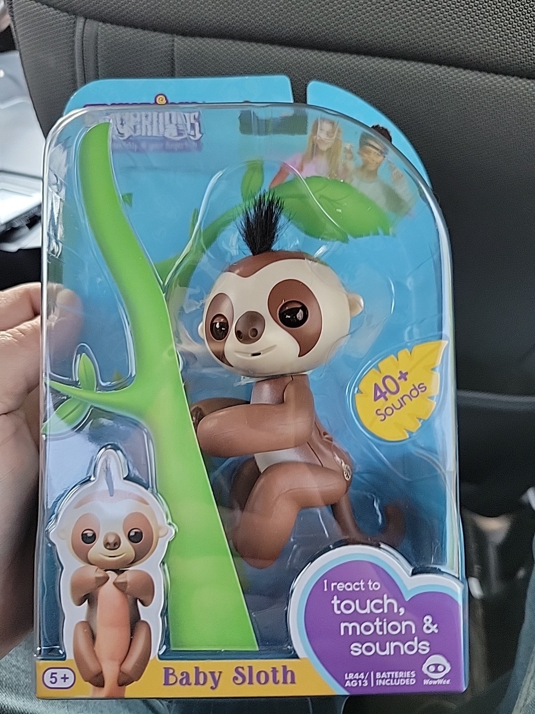 NEW AUTHENTIC KINGSLEY SLOTH FINGERLINGS WOWWEE | eBay